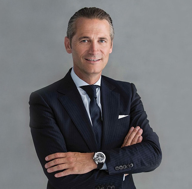 Acting trio showcases campaign for Omega’s new collection | Luxe Watches