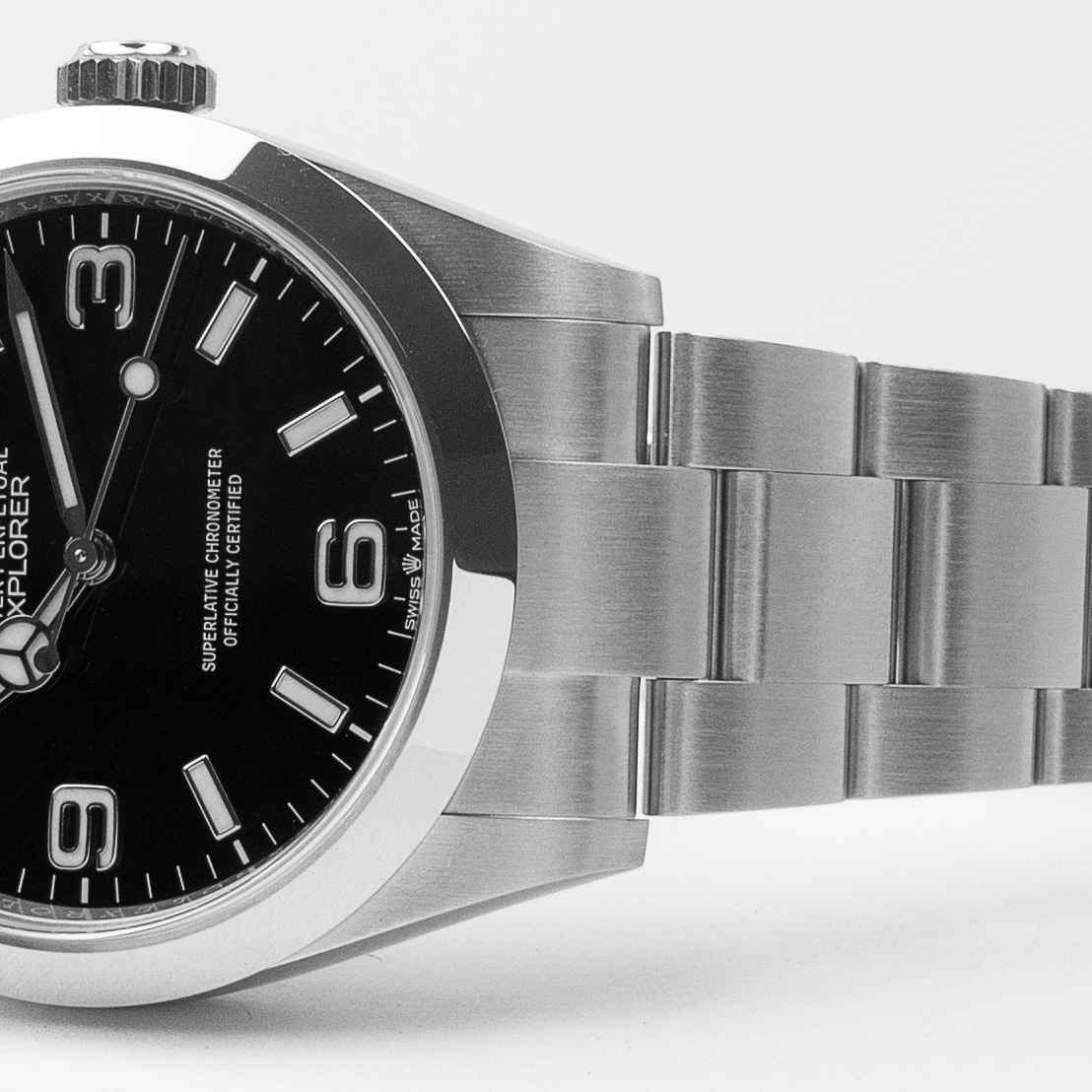 Rolex Oyster Perpetual Explorer Stainless Steel 40mm 224270 | Luxe Watches