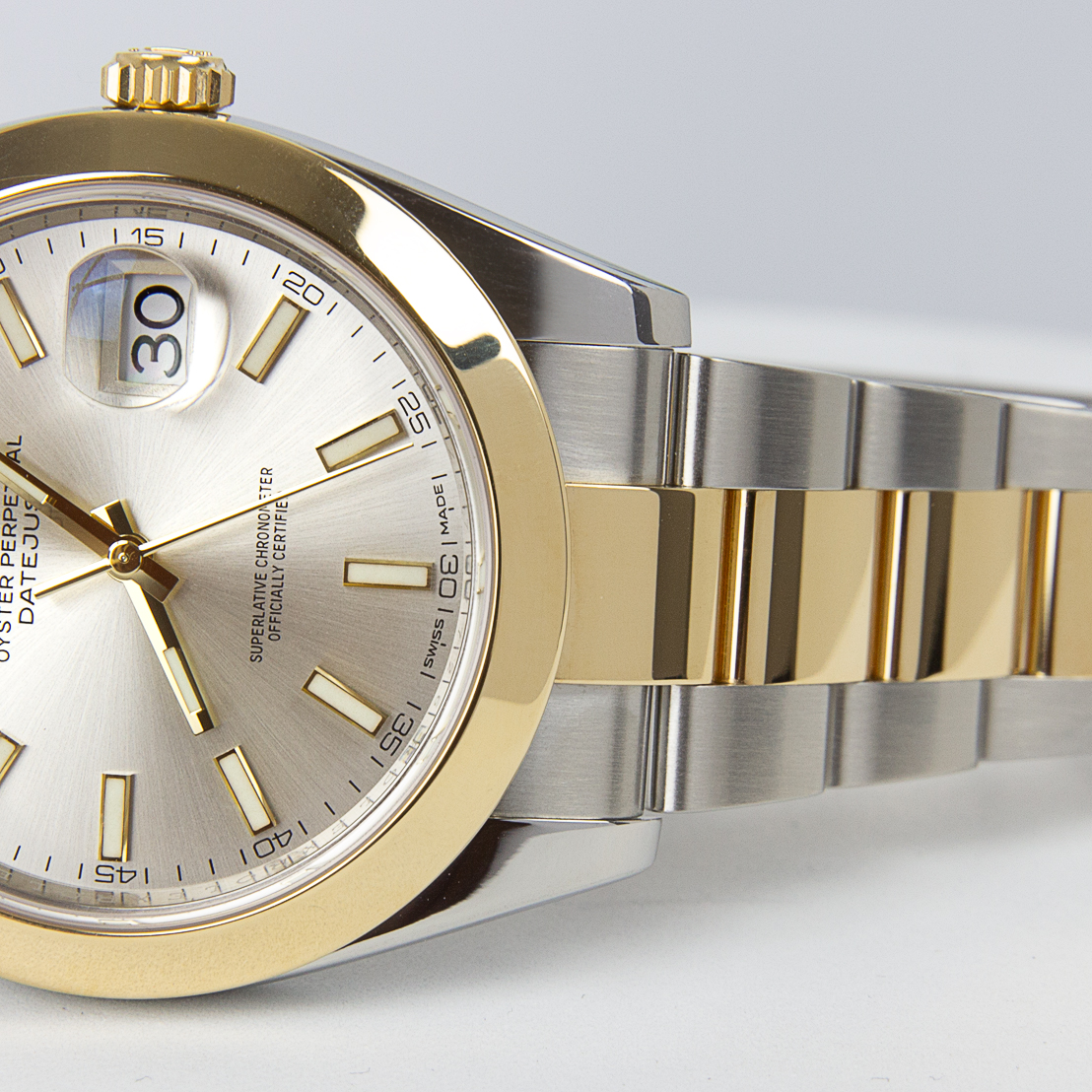 Rolex Oyster Perpetual Datejust 41 Bi-Metal 126303 | Luxe Watches