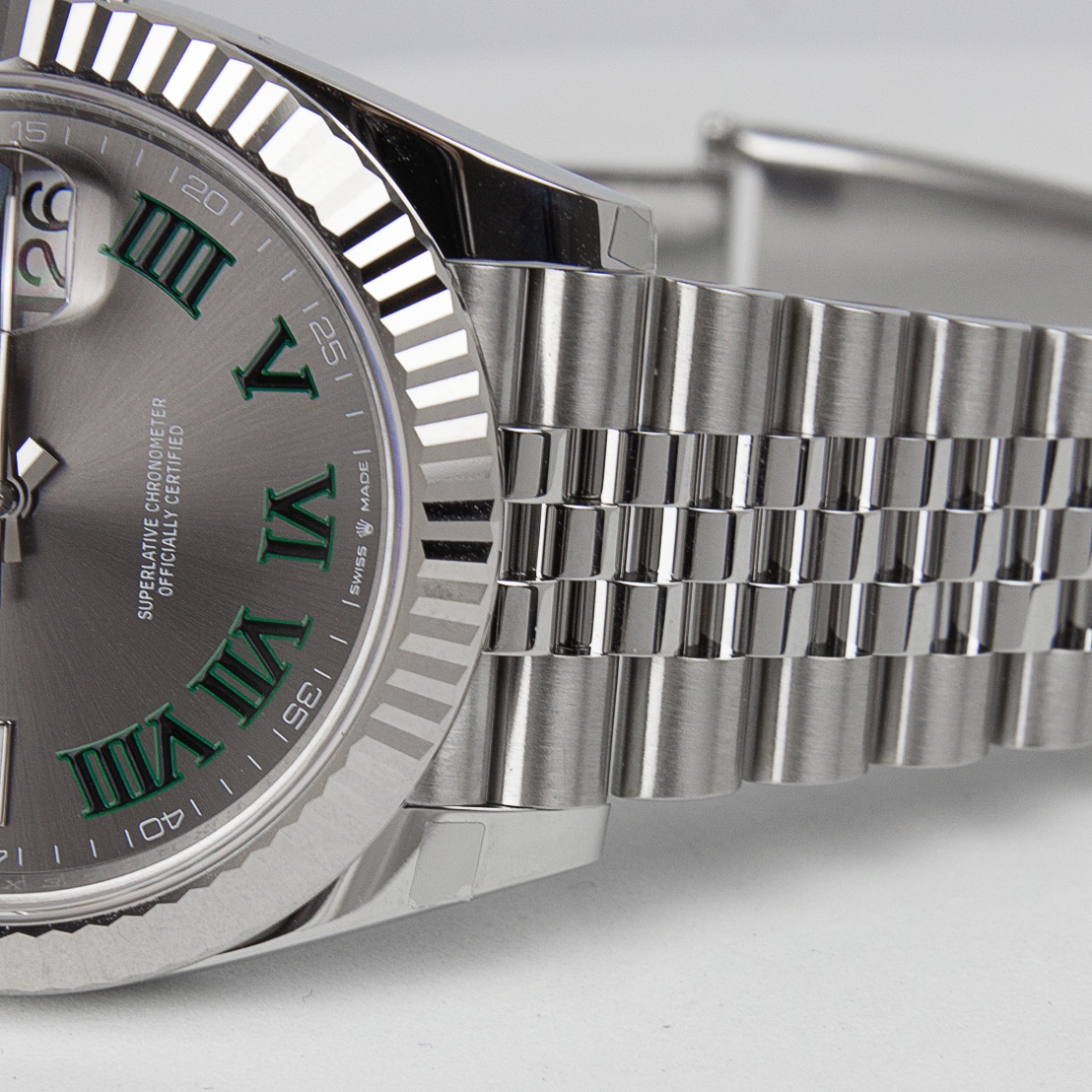 Rolex Oyster Perpetual Datejust 41mm Wimbledon 126334 | Luxe Watches