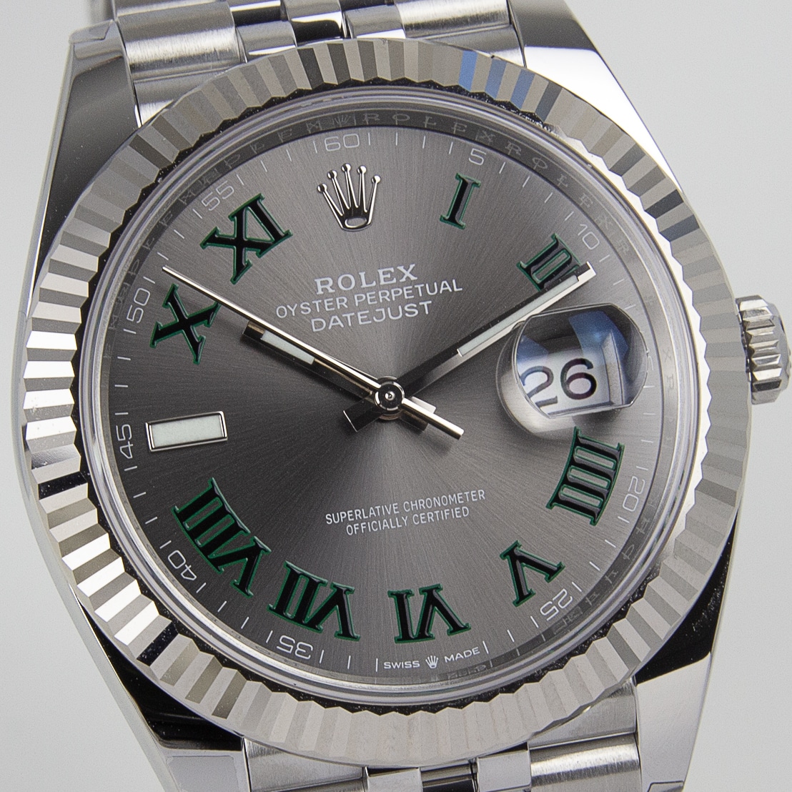 Rolex Oyster Perpetual Datejust 41mm Wimbledon 126334 | Luxe Watches